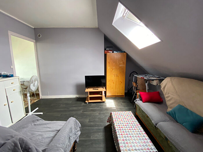 Appartement à louer - Saumur, Entre les Ponts - 1 pièce - 1 chambre