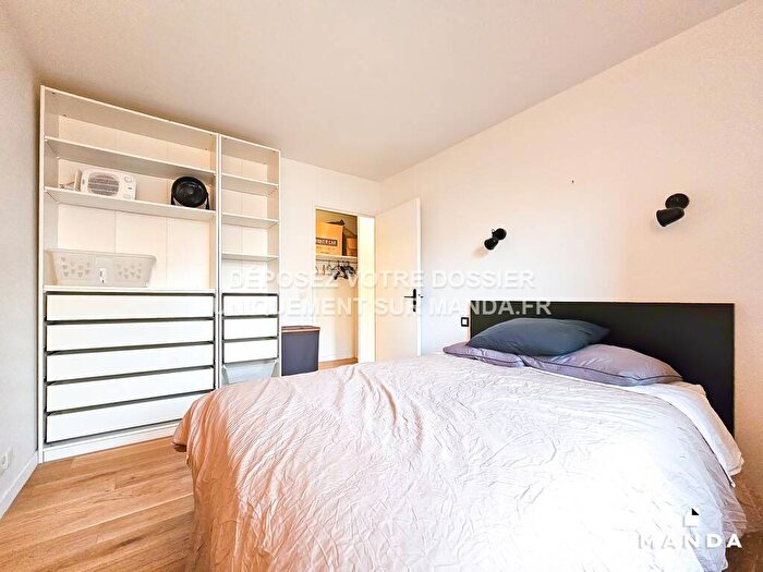 Appartement à louer - Quatre Chemins-Jaurès, Pantin - 3 pièces - 2 chambres