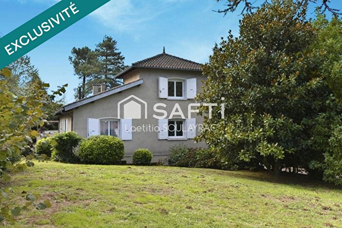 Maison à vendre - Castres, Centre-ville - 6 pièces - 5 chambres