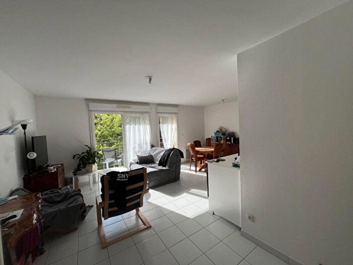 Appartement 3 pièces à Le Parterre, Dourdan, à louer
