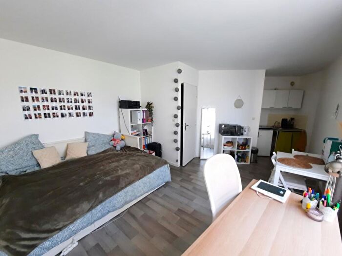 Quartiers Nord-Ouest, Villejean - Appartement 1 pièce à louer