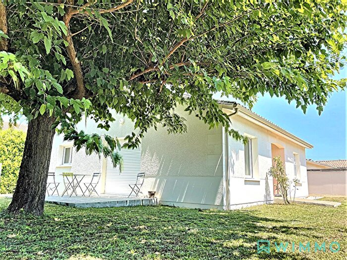 Maison à louer - Pessac, Noës - 4 pièces - 3 chambres