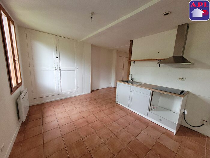 Appartement à louer - Castillon-en-Couserans - 3 pièces - 1 chambre