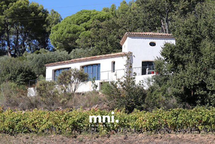 Maison à vendre - Le Beausset - 4 pièces - 3 chambres