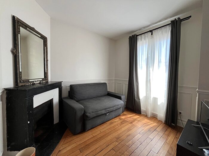 Paris 18ème, Jules Joffrin : Appartement 2 pièces à louer
