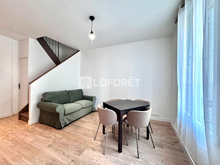 Appartement à louer - Suresnes, Carnot, Gambetta - 2 pièces - 1 chambre