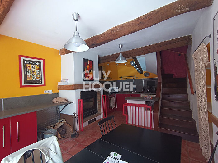 Maison à louer - Bizanet - 3 pièces - 2 chambres