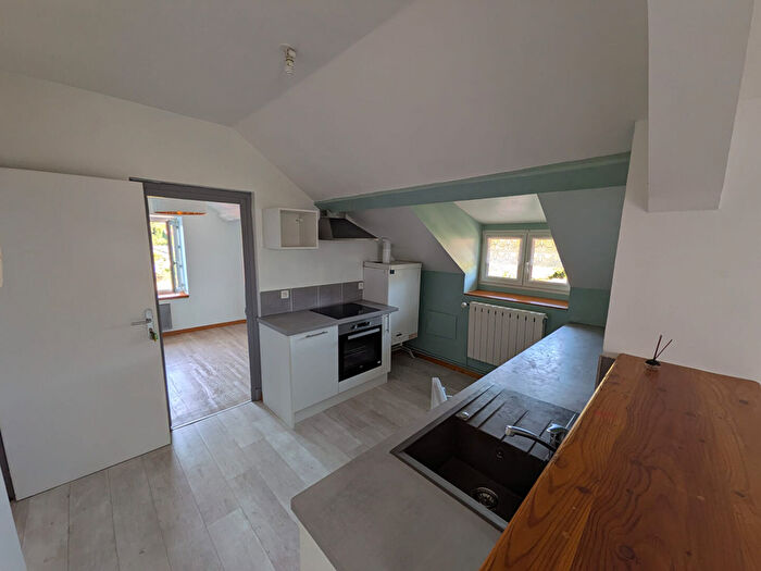 Hauteville-Lompnes : Appartement 2 pièces à louer