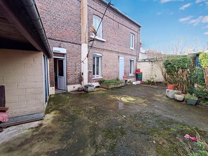 Maison à vendre - Salouël - 5 pièces - 4 chambres