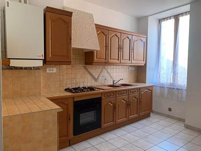 Ville-Basse, Montélimar : Appartement 3 pièces à louer