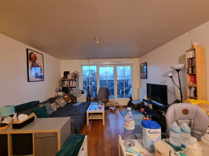 Appartement à vendre - Maisons-Alfort - 3 pièces - 2 chambres