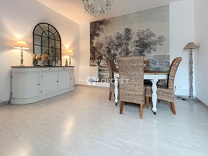 Appartement à vendre - Noyon, Centre-ville - 5 pièces - 2 chambres