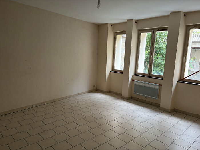 Maison 4 pièces à louer à La Flèche, Centre-ville