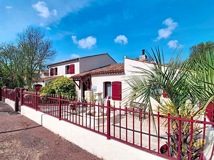 Maison à vendre - La Roche-sur-Yon, Val dOrnay, Saint-André dOrnay, Forges - 8 pièces - 4 chambres