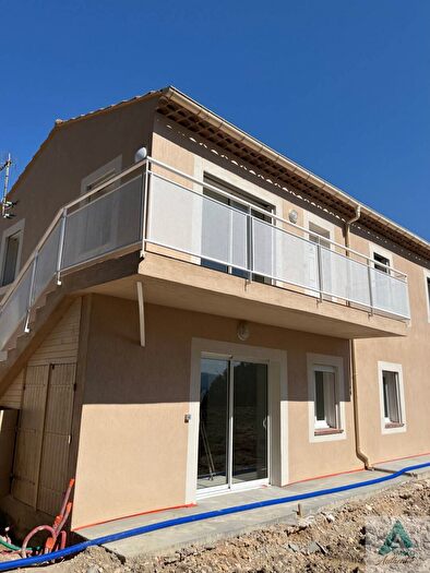 Appartement à louer - Belcodène - 4 pièces - 3 chambres