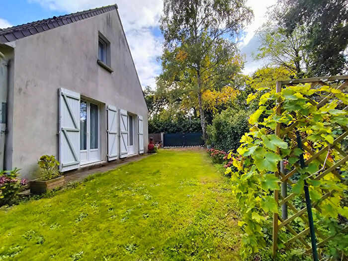 Maison à vendre - Jugon-les-Lacs - 5 pièces - 4 chambres