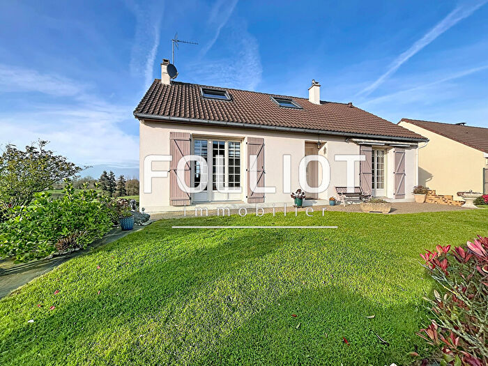 Maison à vendre - Saint-Ébremond-de-Bonfossé - 6 pièces - 4 chambres