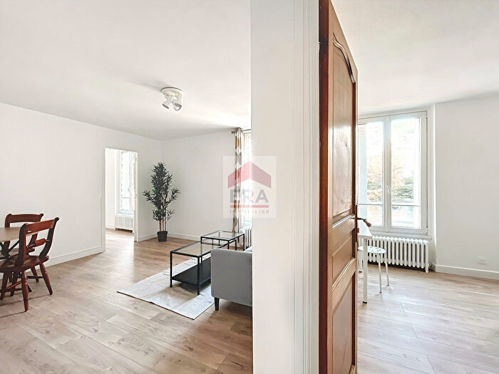 Appartement 3 pièces à vendre - Suresnes, Carnot, Gambetta