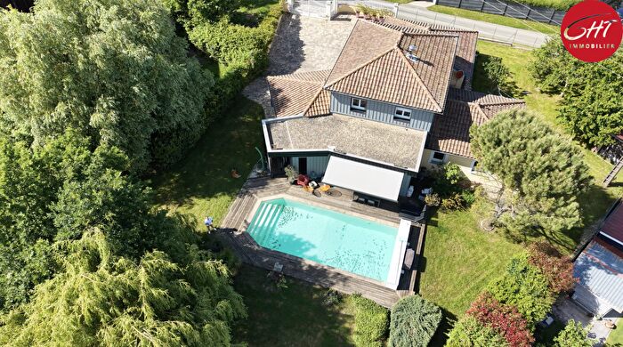 Mazerolles-le-Salin : Maison 7 pièces à vendre