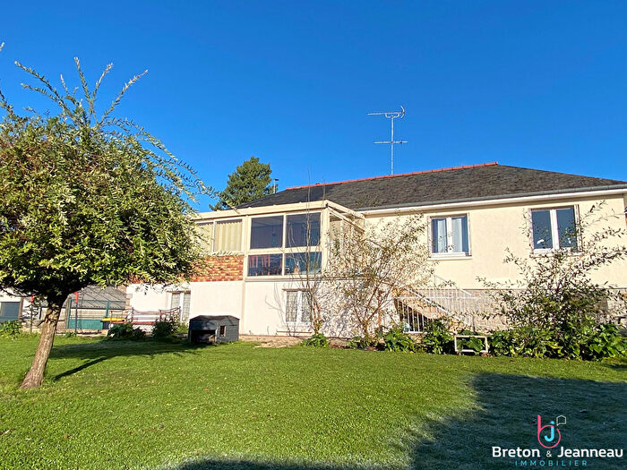 Maison à vendre - Fougères, Forairie, Cotterêts - 7 pièces - 5 chambres