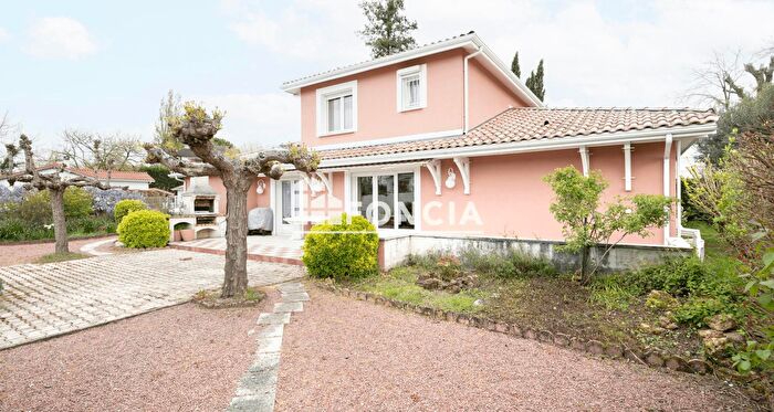 Maison à vendre - Mont-de-Marsan, Bourg-Neuf - 6 pièces - 4 chambres