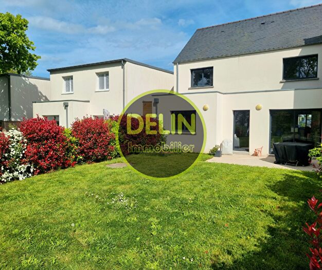 Maison 6 pièces à vendre à Saint-Erblon