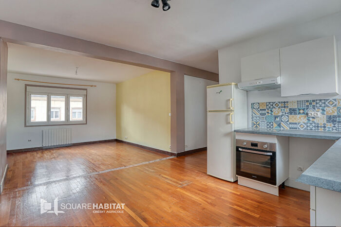 Appartement 3 pièces à vendre - Elbeuf, Centre-ville