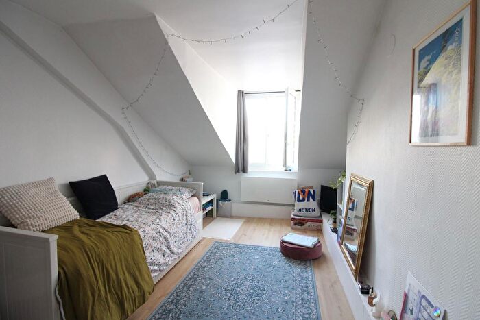 Appartement 1 pièce à vendre - Paris 17ème, Legendre, Lévis