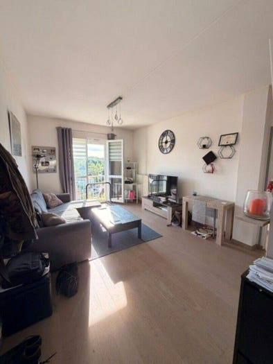 Acacias, Compiègne : Appartement 3 pièces à louer