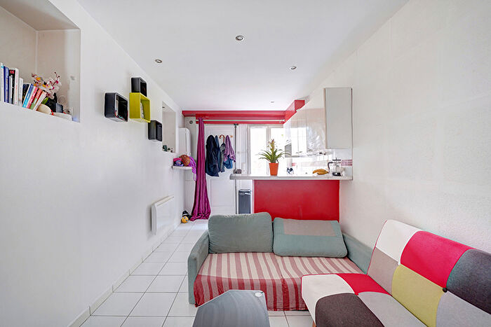 Appartement à vendre - Paris e , Flandre, Aubervilliers - 2 pièces - 1 chambre