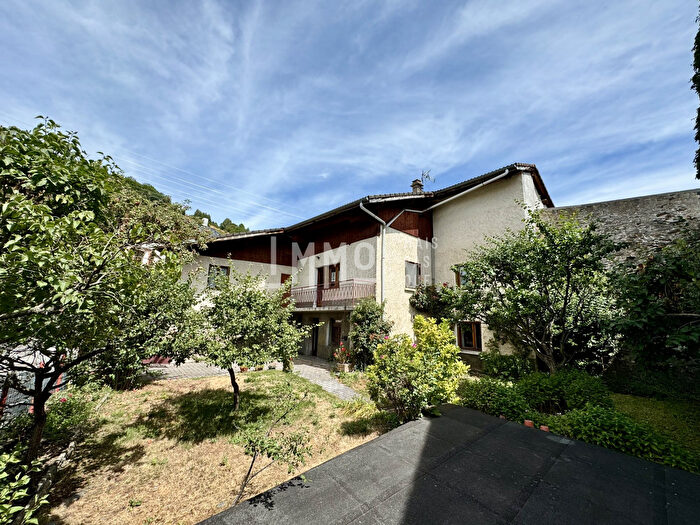 Maison à vendre - Les Chapelles - 4 pièces - 2 chambres