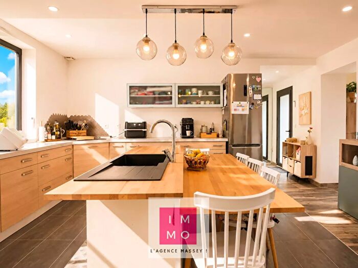 Maison 6 pièces à vendre à Bazet