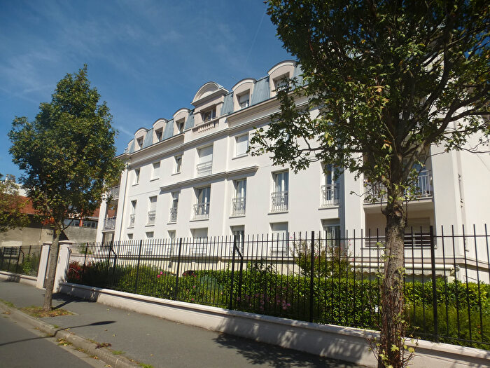 Le Perreux-sur-Marne, Centre-ville, Quais d'Argonne : Appartement à louer