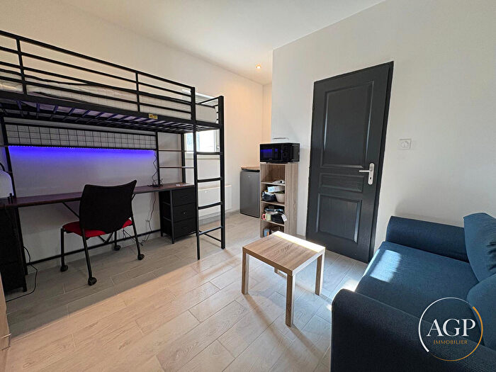 Orléans, Carmes : Appartement 1 pièce à louer