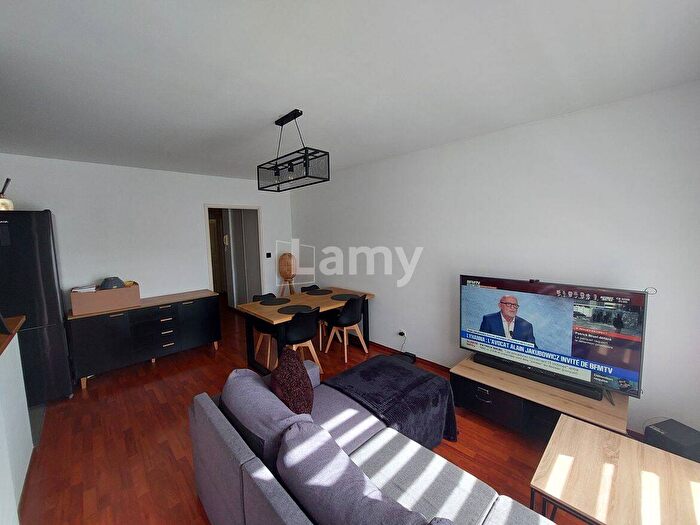 Faubourg Saint Catherine-Faubourg de Paris-Le Vignole, Valenciennes : Appartement 3 pièces à louer