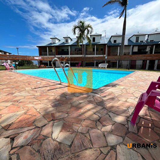 Appartement à vendre - Saint-Denis, La Bretagne, Sainte-Clotilde - 2 pièces - 1 chambre