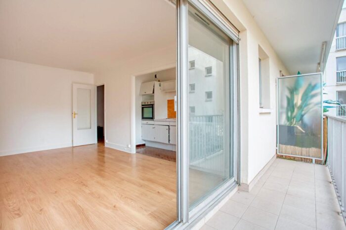 Appartement à vendre - Paris e , Georges Brassens - 1 pièce