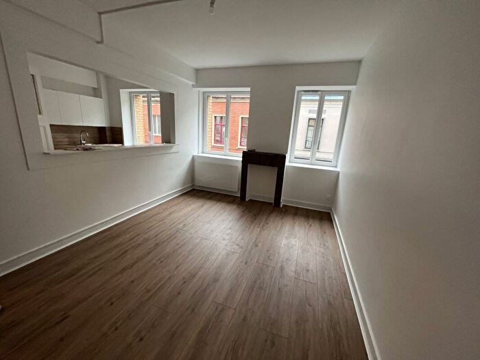 Appartement à louer - Lille Sud - 2 pièces - 1 chambre