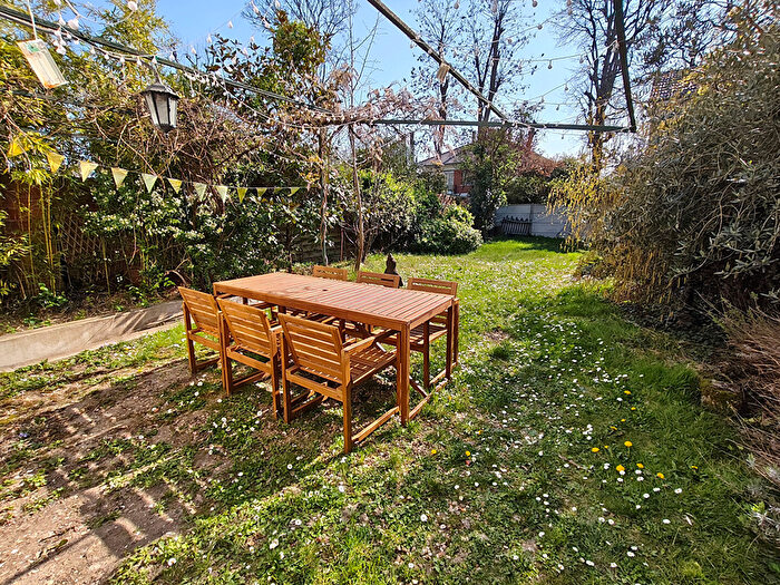 Maison à vendre - Villemomble, Marnaudes - 5 pièces - 3 chambres