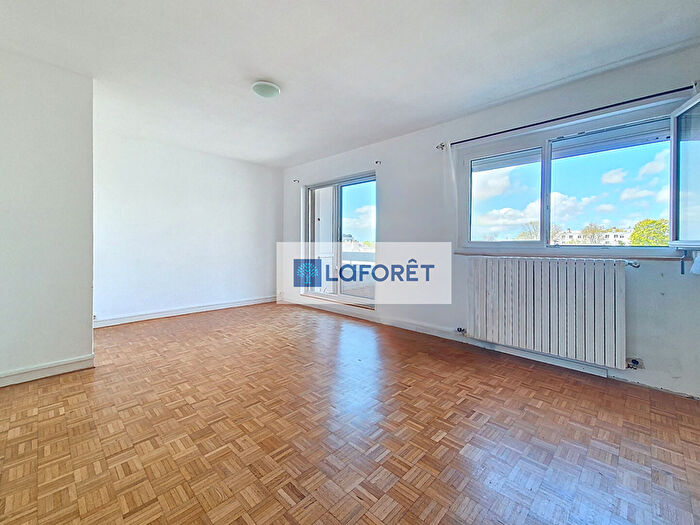 Appartement 5 pièces à Brest, Kérourien, à vendre