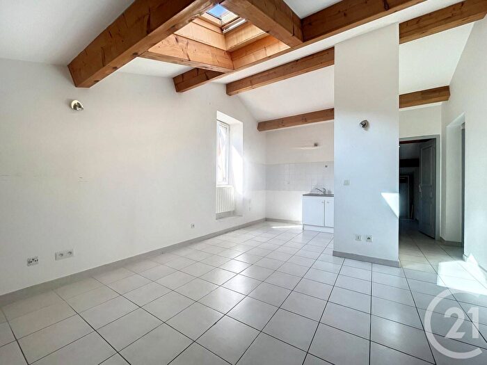 Appartement 3 pièces à louer à Moca-Croce