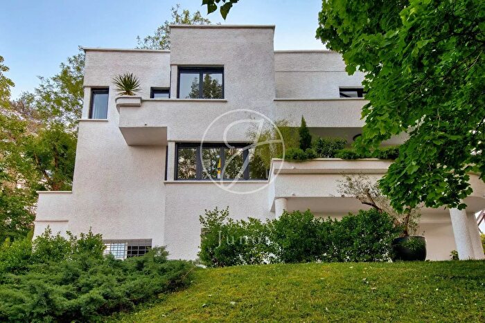 Maison à vendre - Vaucresson - 7 pièces - 5 chambres