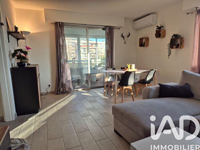 Appartement à vendre - Grasse, Saint-Claude - 2 pièces - 1 chambre