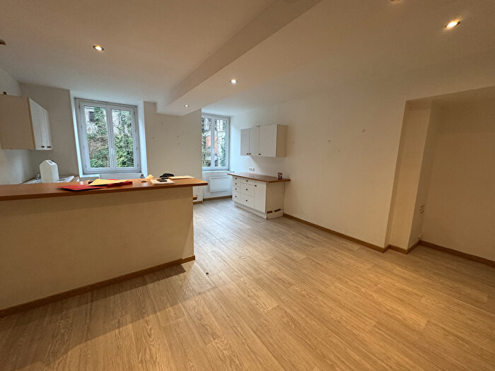 Appartement à vendre - Vienne, Saint-Martin - 3 pièces - 2 chambres