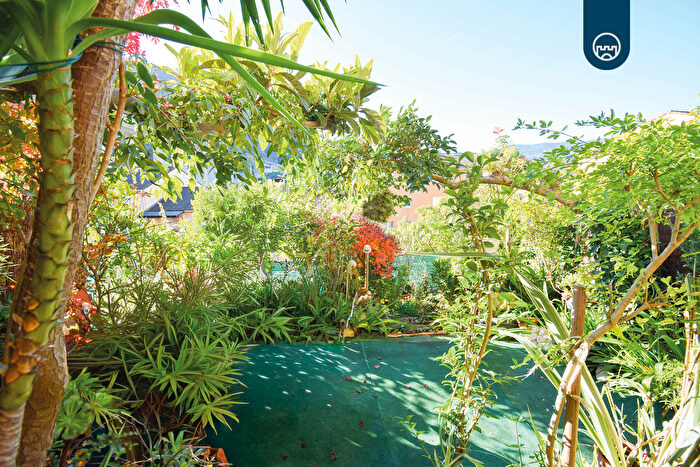 Appartement à vendre - La Trinité - 2 pièces - 1 chambre