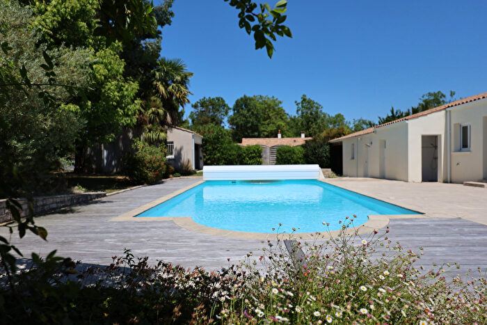 Lagord - Maison 8 pièces à vendre