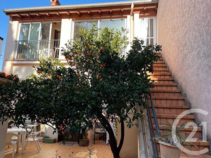 Maisons à vendre et appartements à louer - 1
