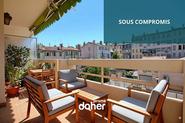 Appartement à vendre - Marseille e , Castellane - 3 pièces - 2 chambres