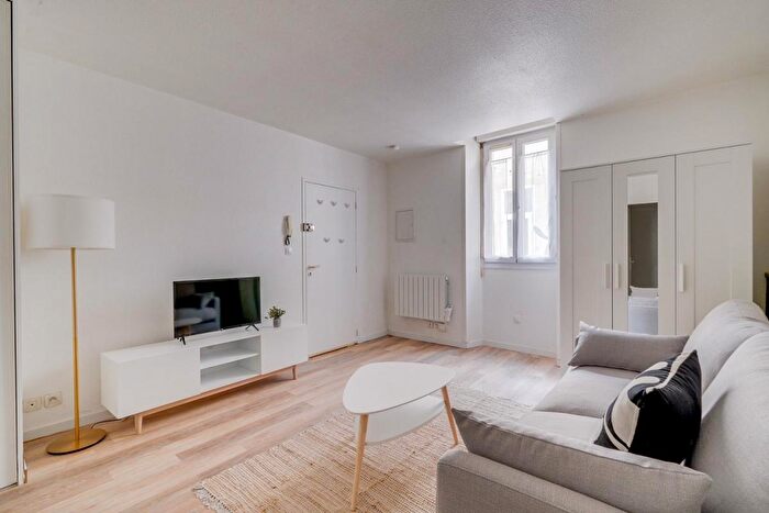 Appartement à louer - Bordeaux, Ornano - 1 pièce