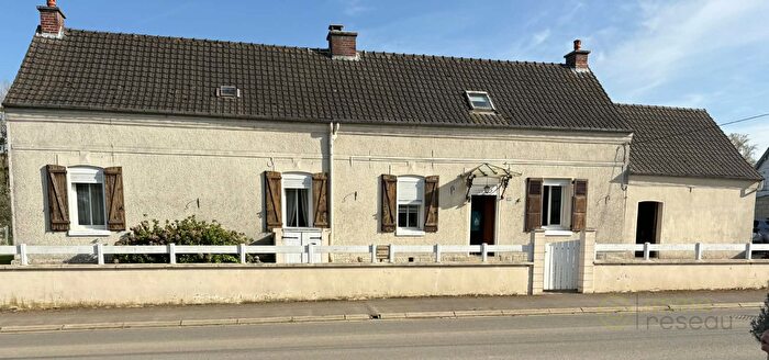 Maison à vendre - Bussy - 5 pièces - 3 chambres